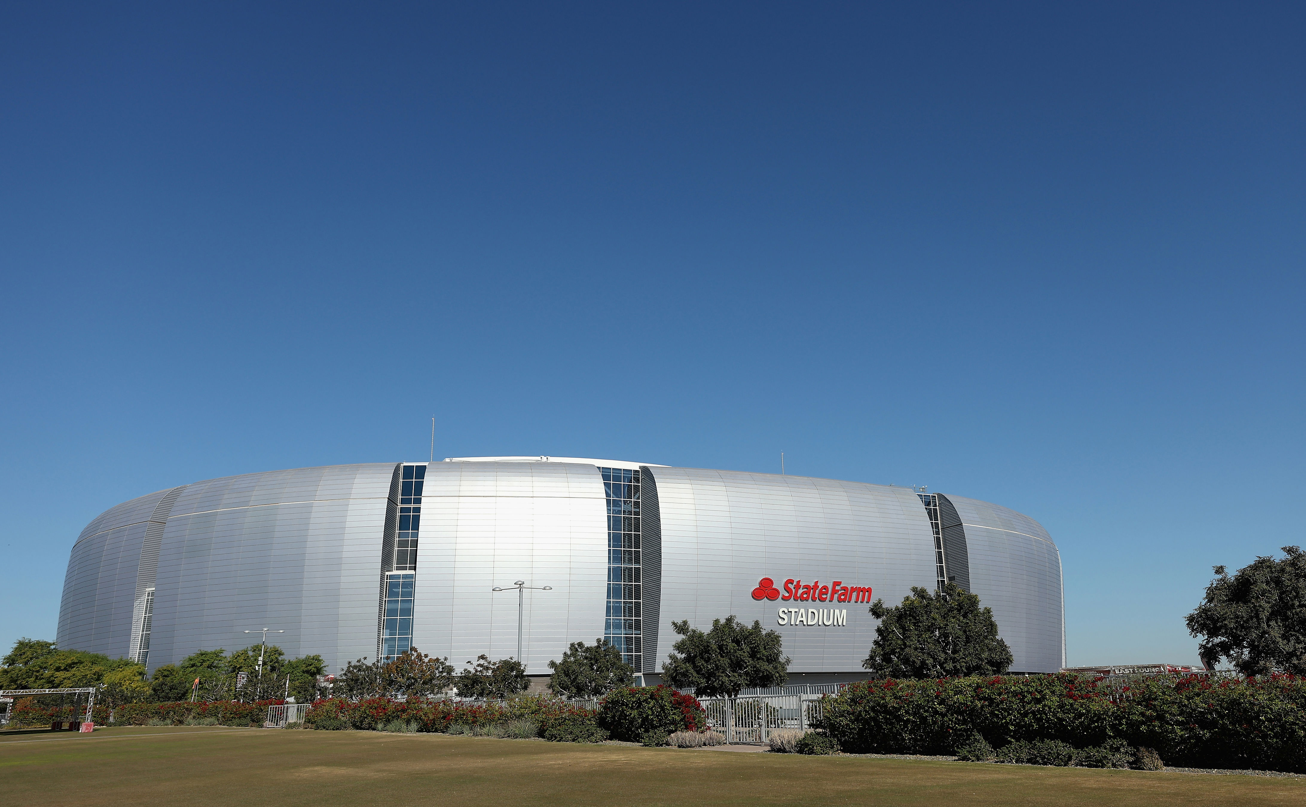 Live updates: Charlie Kirk shooting suspect in custody; family friend ...