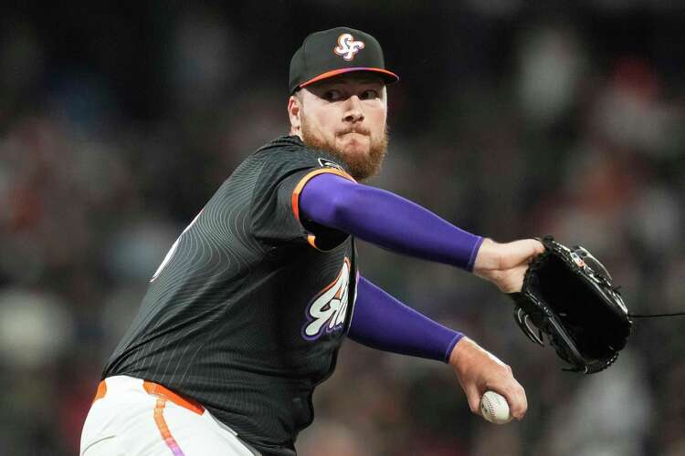 Siena grad Gage reunites with San Francisco Giants for playoff push