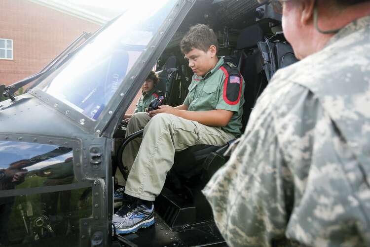 U.S. Army Reserve unit stationed at Conroe airport moving toward ...