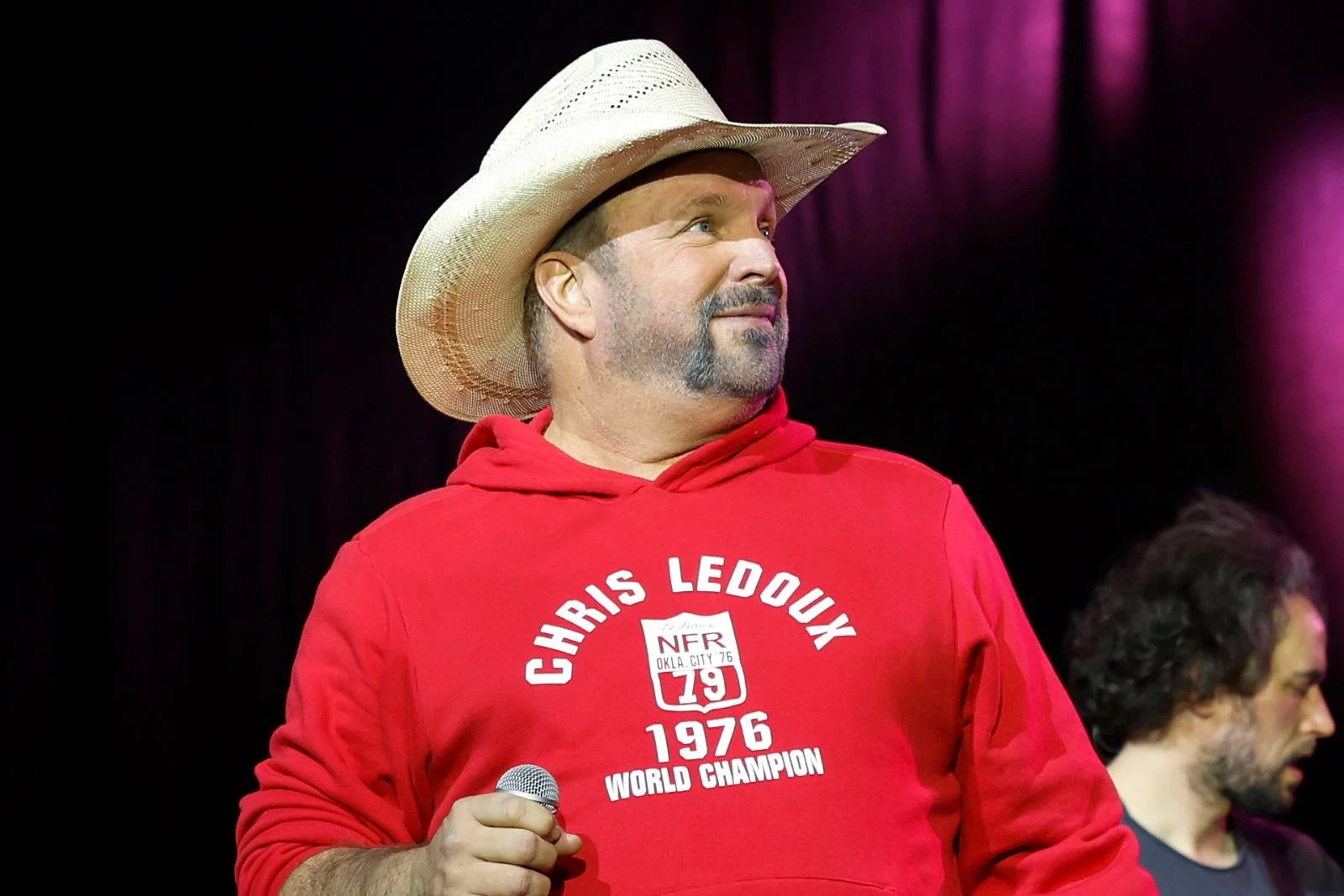 Garth Brooks Just Announced Some New Tour Dates