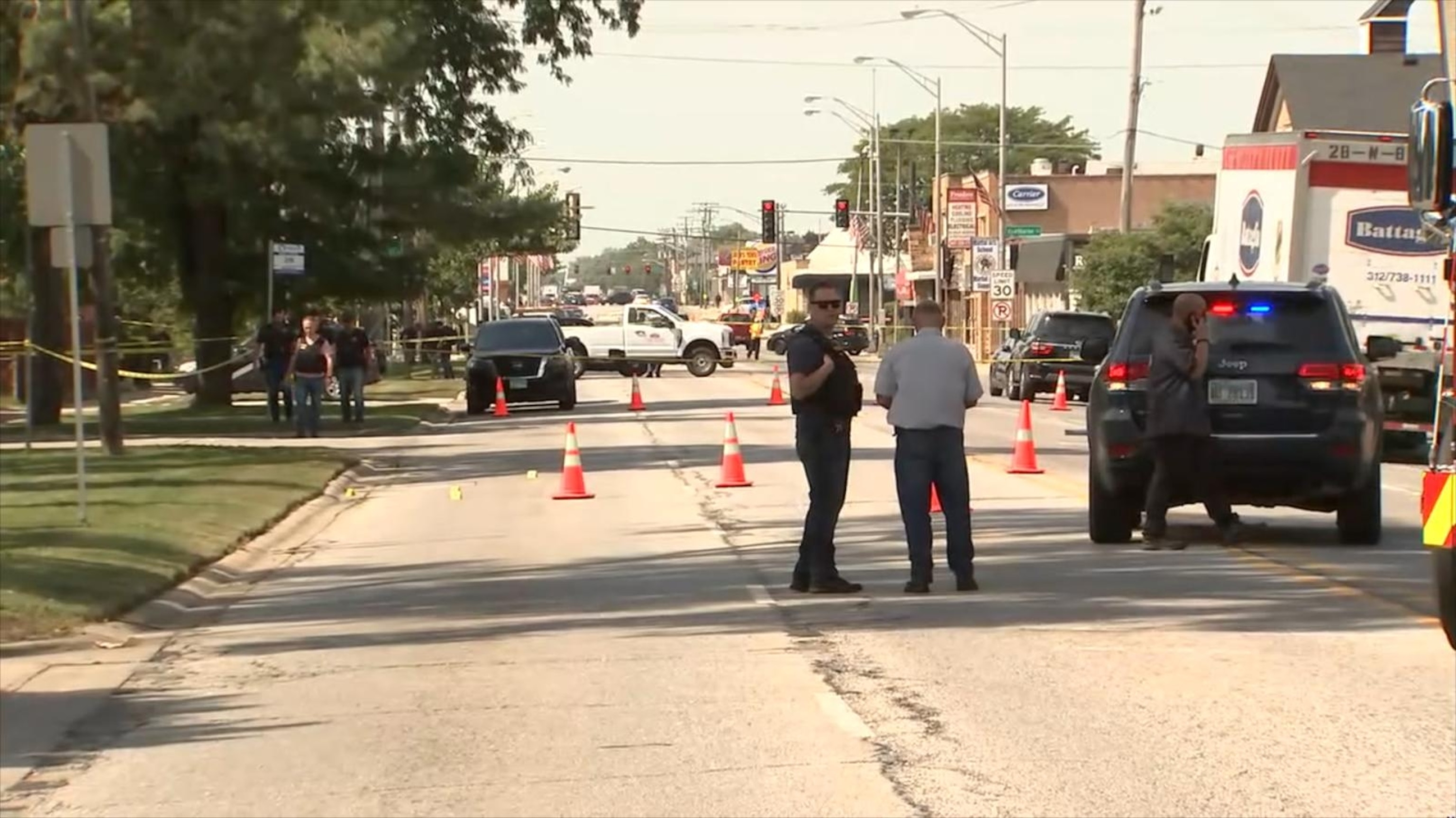 ICE officer fatally shoots man who resisted arrest in Chicago