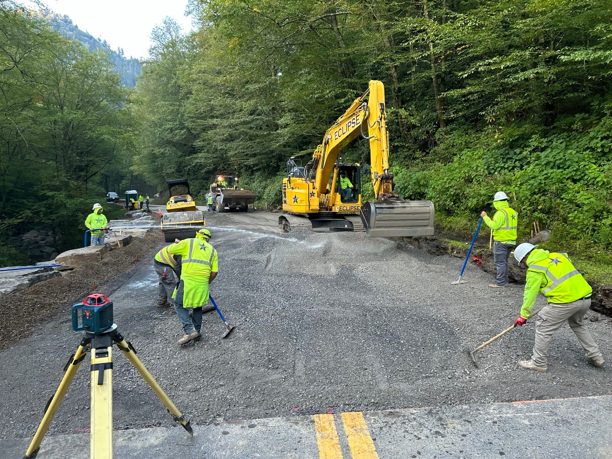 US 441/Newfound Gap Road reopens in Smoky Mountains National Park