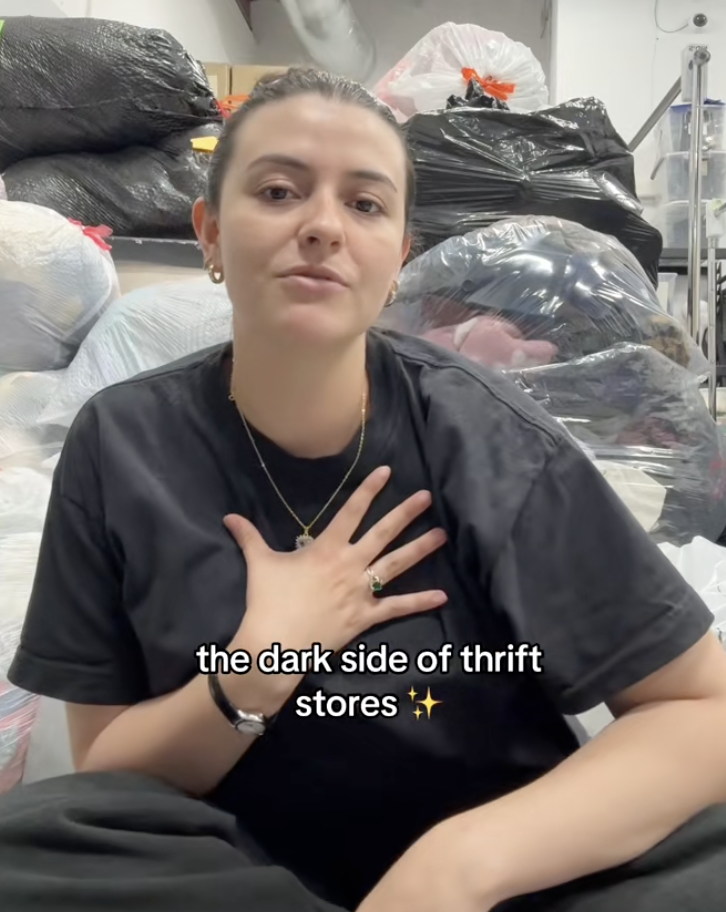 A Thrift Store Manager Talked About The Depressing Parts Of Her Job ...