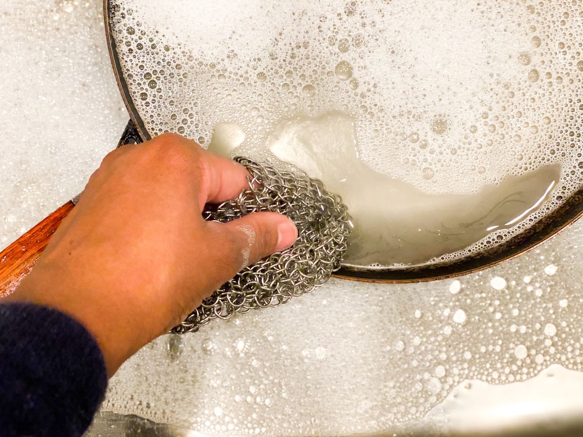 10 genius aluminum foil hacks that actually work