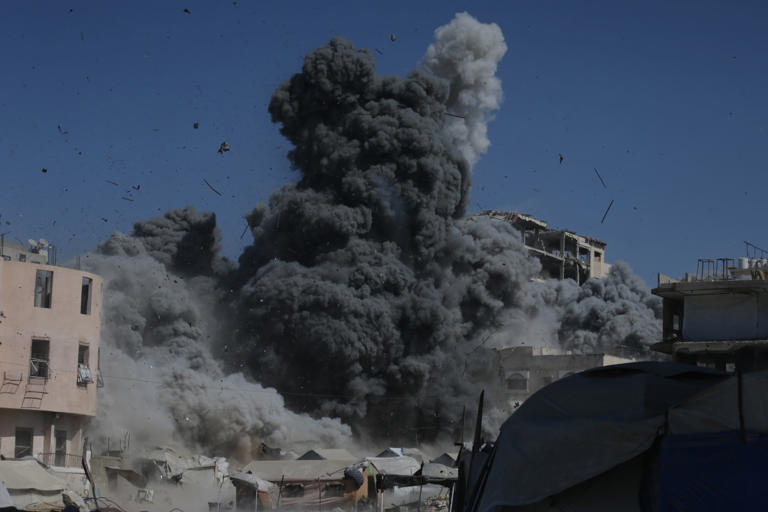 LB Pharmaceuticals tops 2025 biotech IPO list with $285m Nasdaq debut