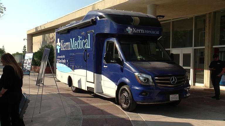 Kern Medical reveals 2 new mobile health clinic buses