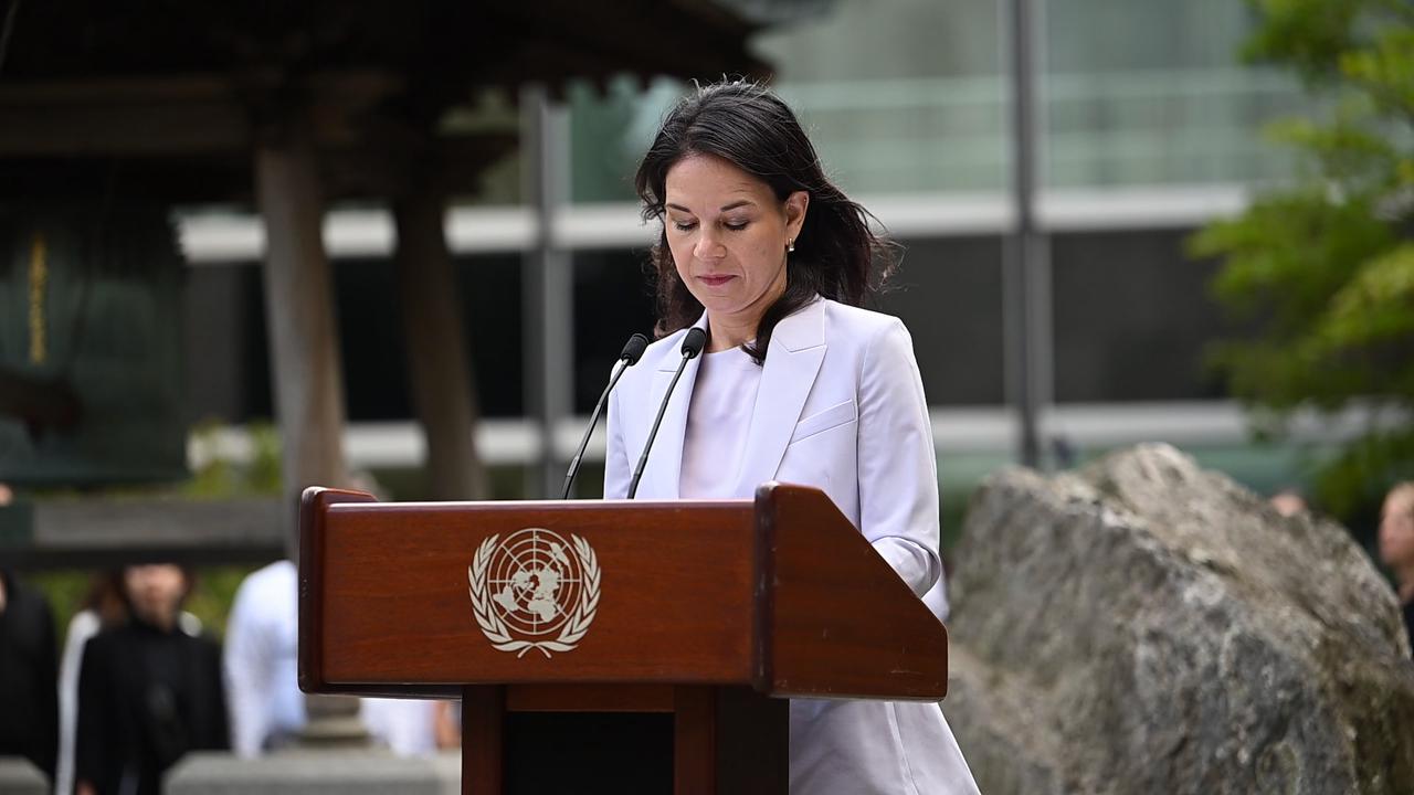 NY: UN Peace Bell Ceremony On International Day of Peace 2025 - 63964768