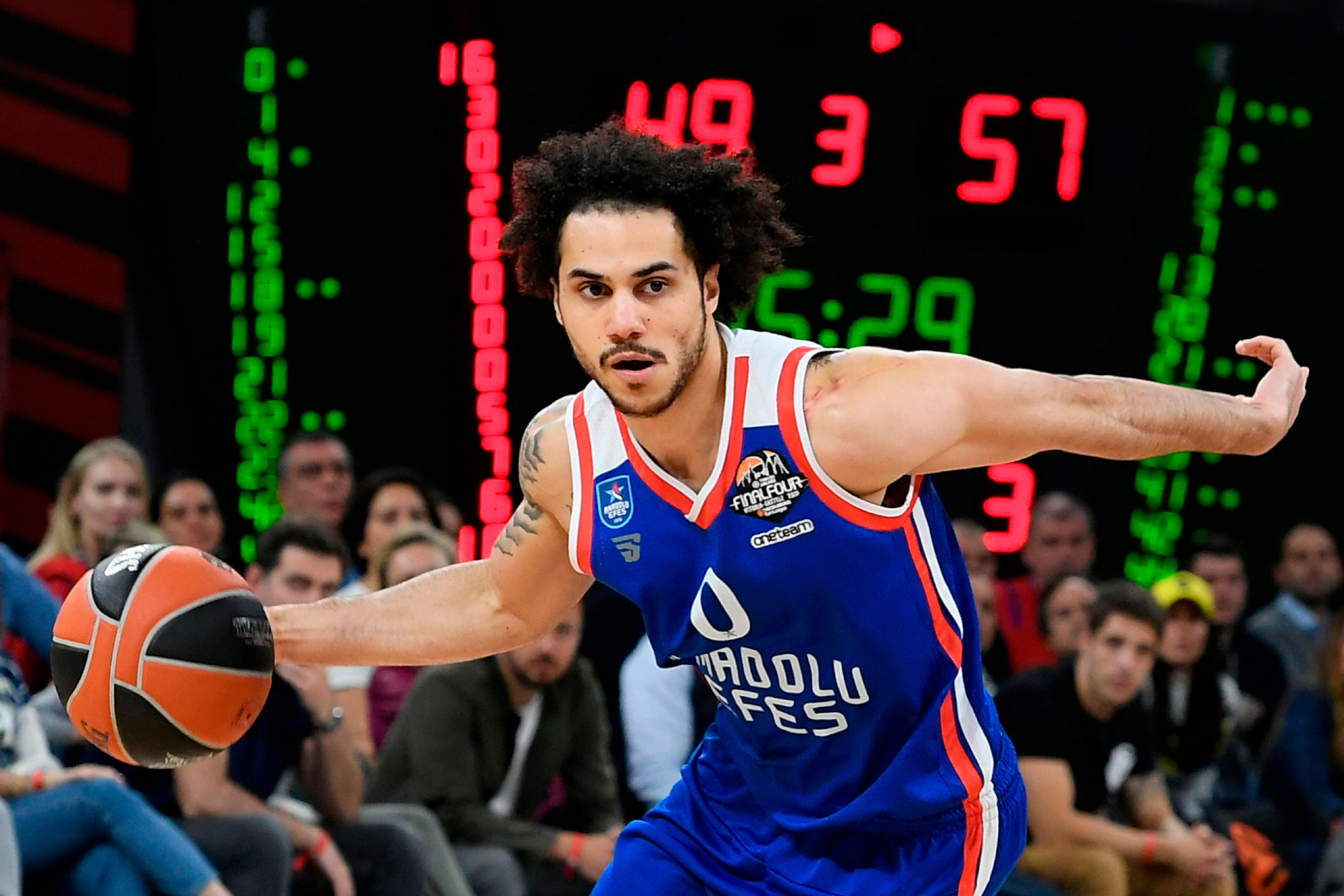 Shane Larkin Q&A: 'Turkey just captured my heart, captured my mind'