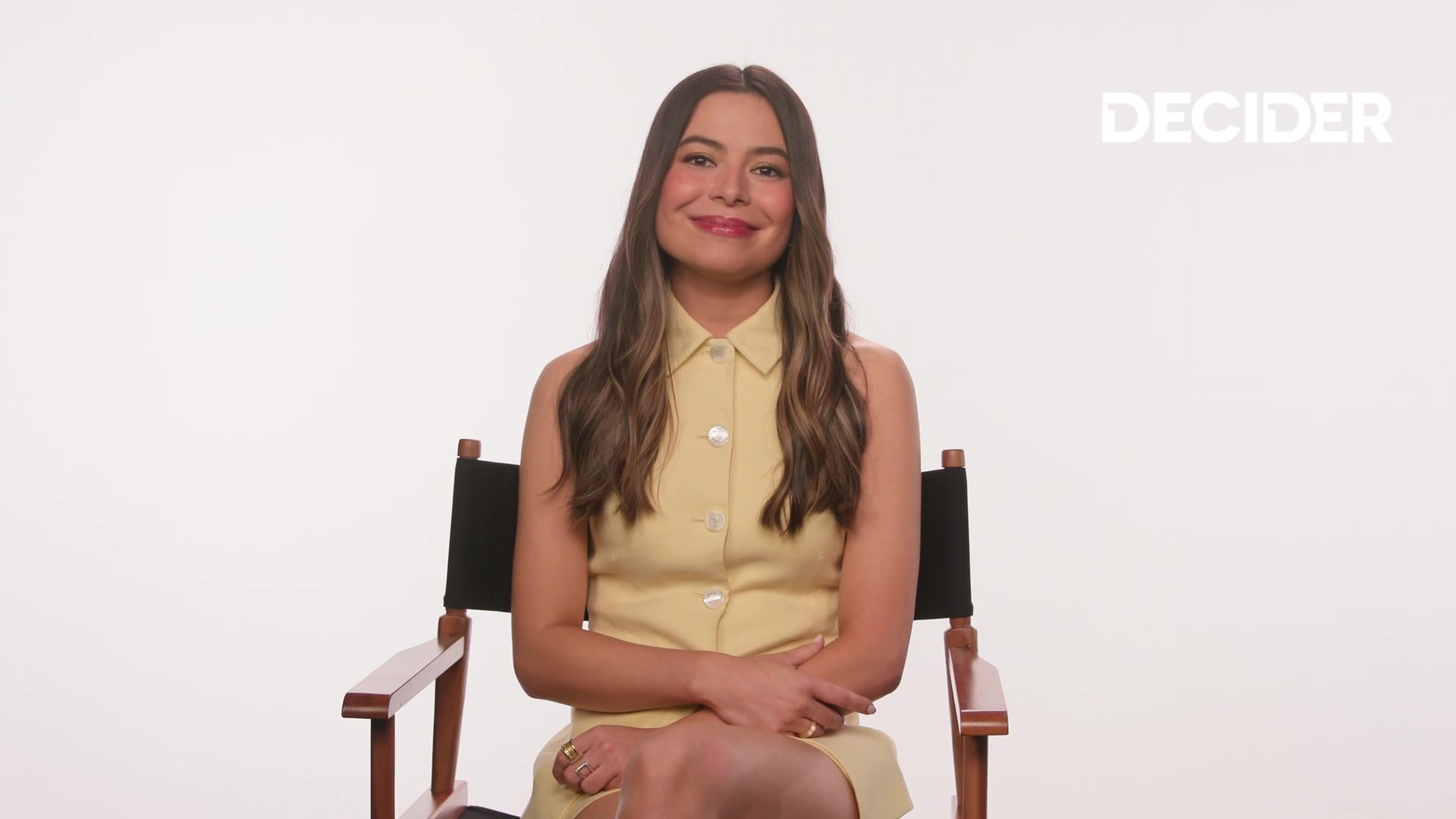 Miranda Cosgrove Talks 'The Wrong Paris,' Mud Wrestling With Madison ...