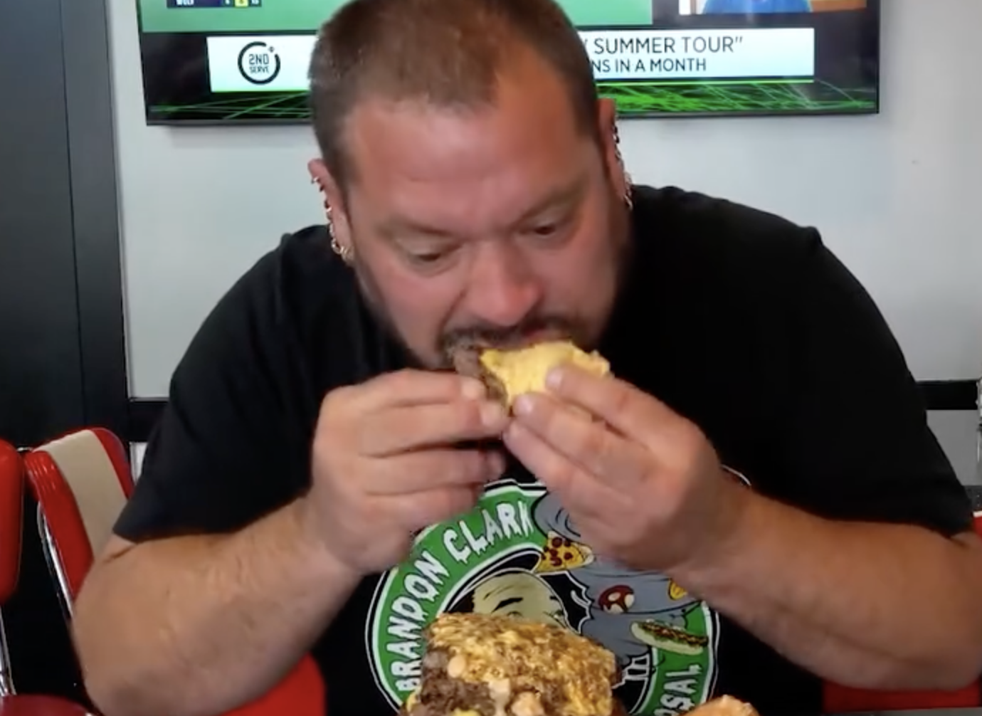 The 808 Burger: 8 Patties, 8 Pieces of Cheese in 30 MINUTES!