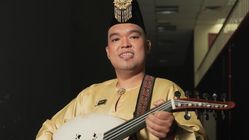 Puncak Milad LAM Batam ke-25, Penyanyi Malaysia Rojer Semarakkan Event ...