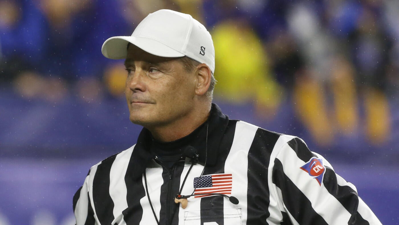 ACC football referee quits over botched replay sequence in Syracuse vs. UConn game, per report