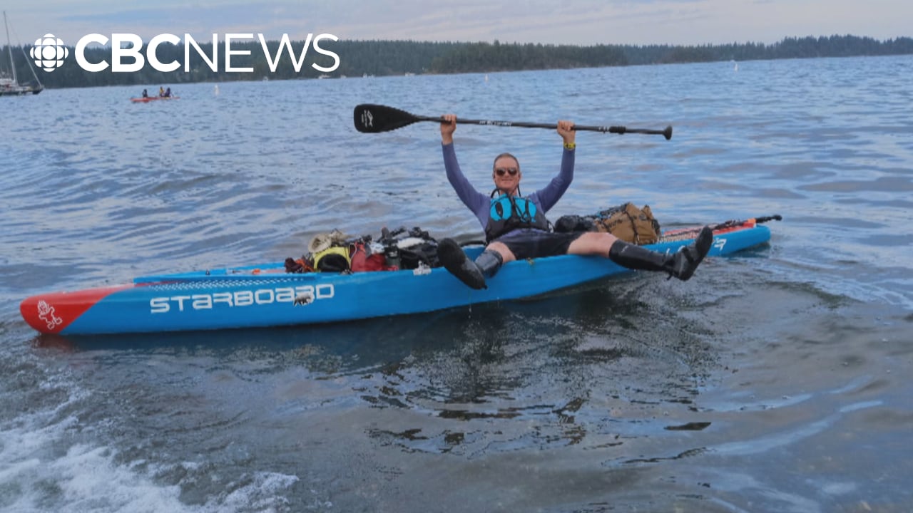 Paddleboarder takes trip around Vancouver Island