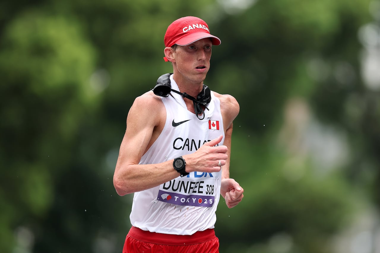 Canadian race walker Evan Dunfee wins gold at World Athletics Championships