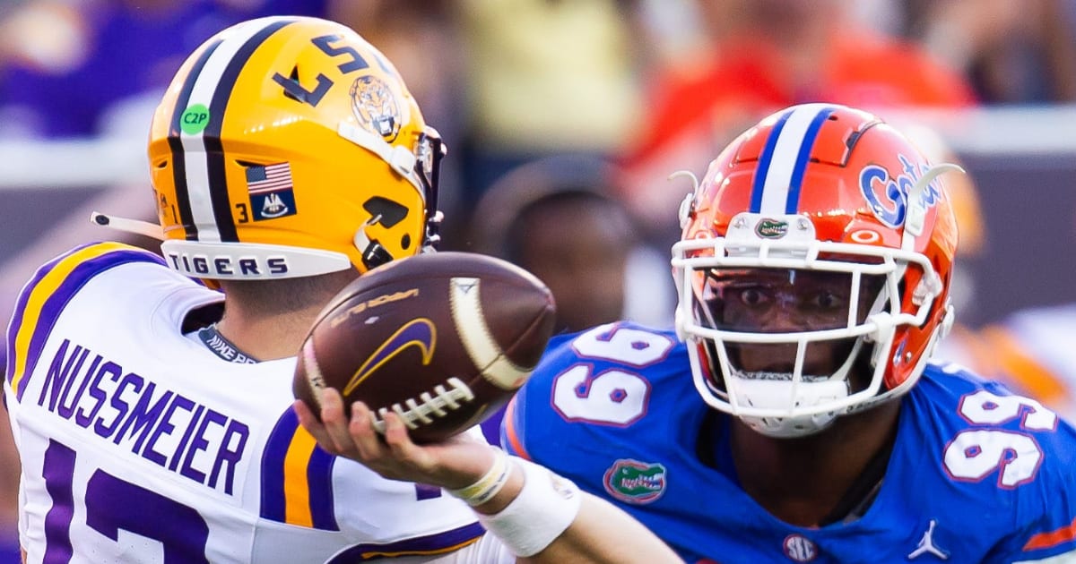 Braelin Moore injury update: Latest on LSU OL status vs. Florida ...