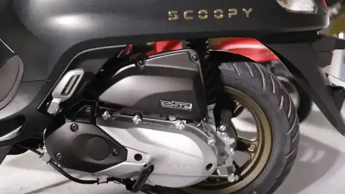 Komparasi Honda Scoopy vs TVS Callisto Intelligo 110, skutik retro 110 ...