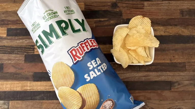 The Absolute Best Frito-Lay Simply Chips You'll Find On The Shelves