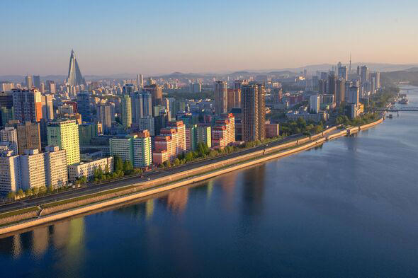 The world's longest train line between two famous cities taking 206 hours