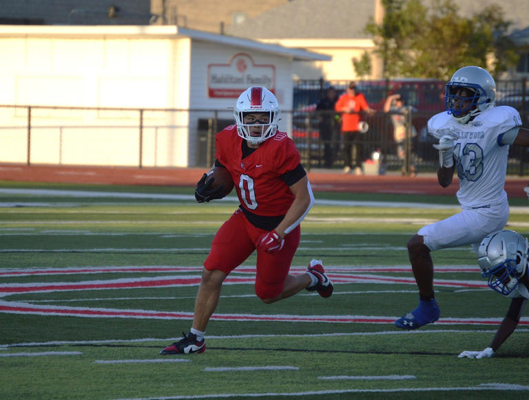 Port Clinton football controls game