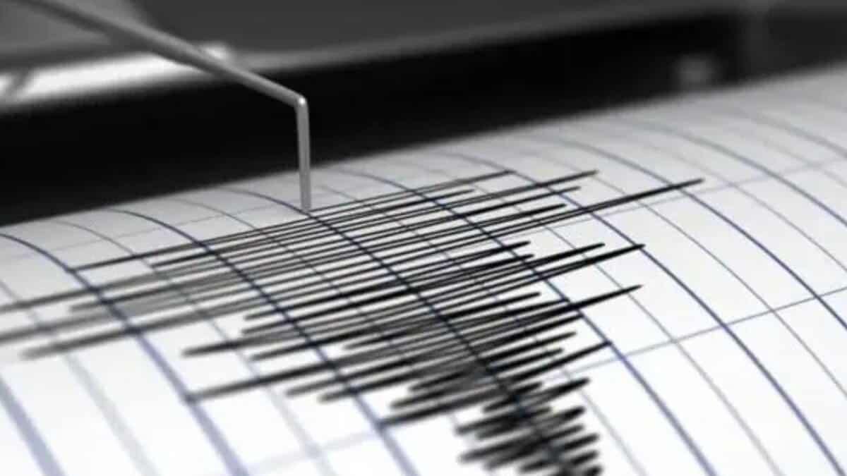 7.4 magnitude earthquake strikes Russia’s Kamchatka region