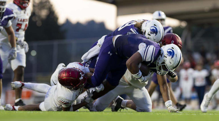 High school football roundup, Week 2: Sumner defense blanks Kennedy ...