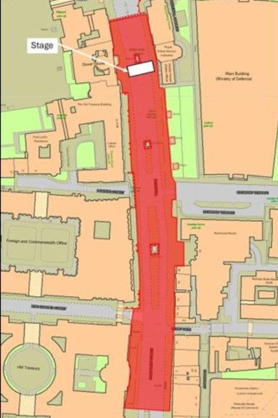 London protests LIVE: Tommy Robinson 'Unite the Kingdom' march underway ...