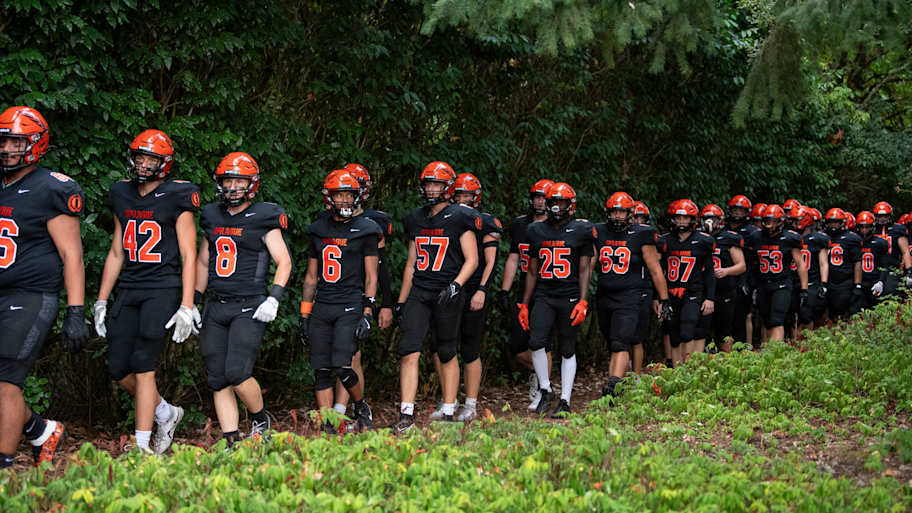 Oregon high school football final scores, results — September 12, 2025