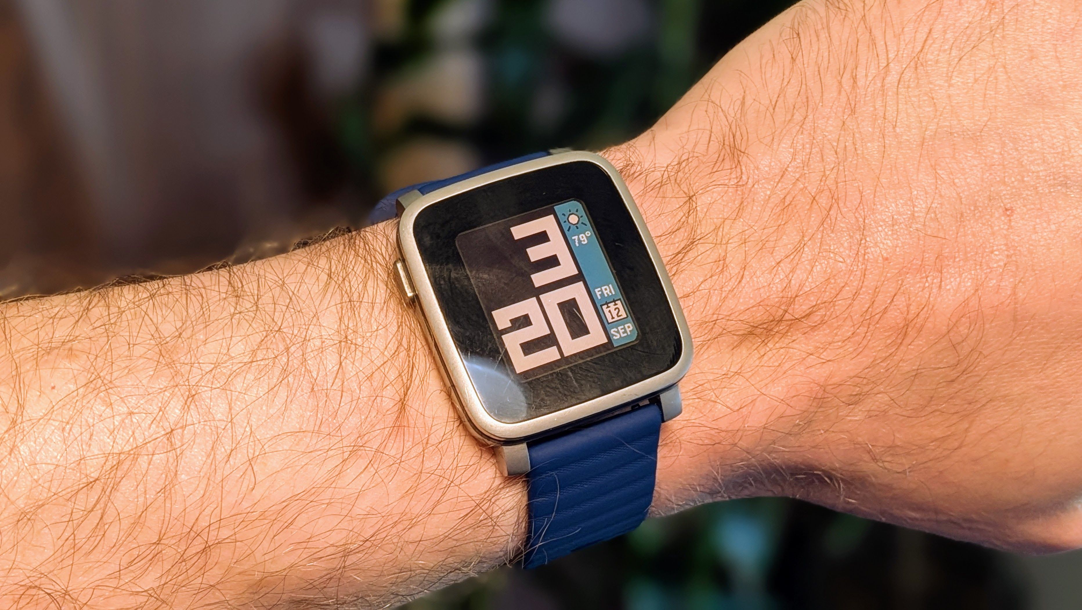 The New Pebble App Works With Old Watches, and It’s Now in Beta