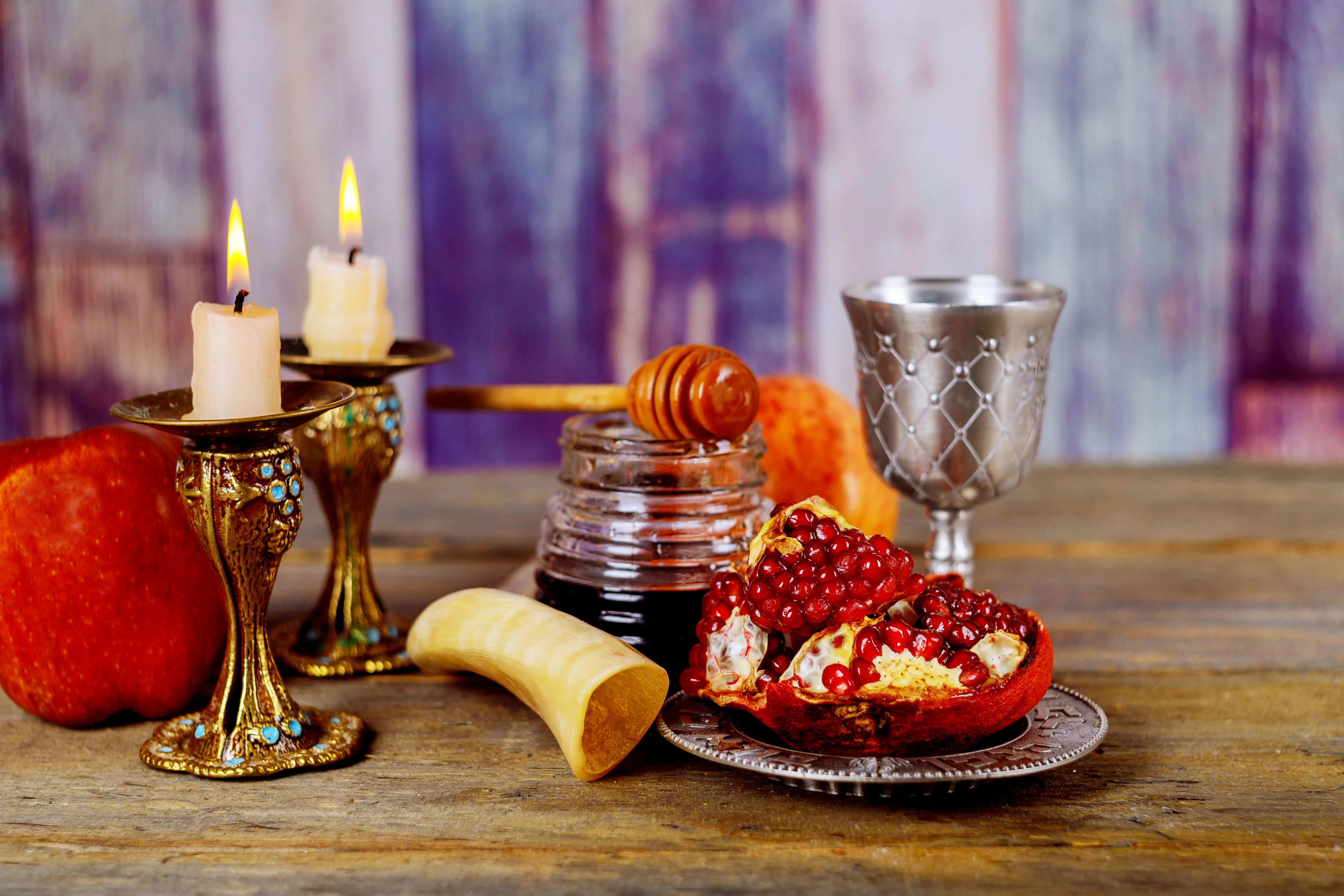 When are Rosh Hashanah and Yom Kippur this year?