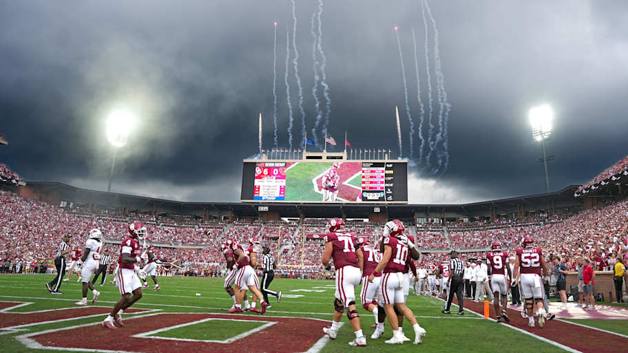 Sooners fans reminded why Oklahoma is still a historic college football ...