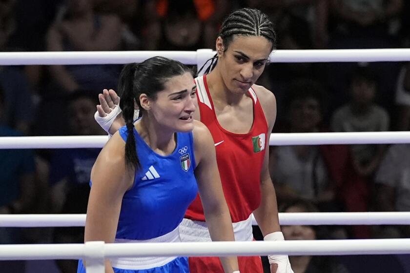 Boxeadora italiana Angela Carini denuncia ciberacoso tras combate ...