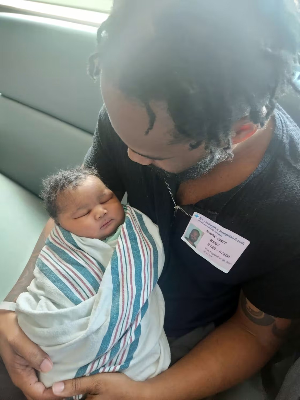 Florida mother stunned after giving birth to massive, record-breaking ...