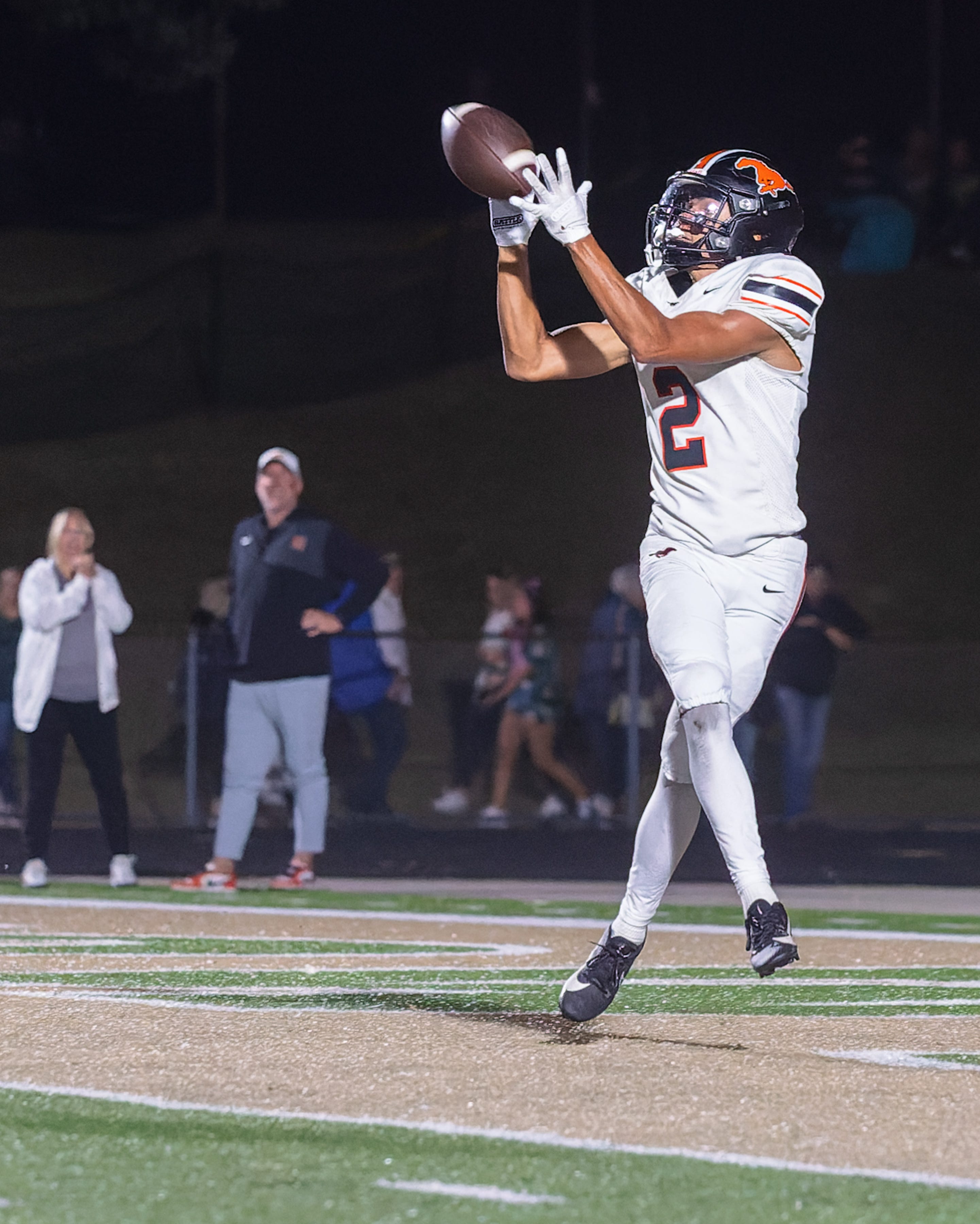 Northville football's Kamden Brown finally burns Howell in fourth quarter of KLAA showdown