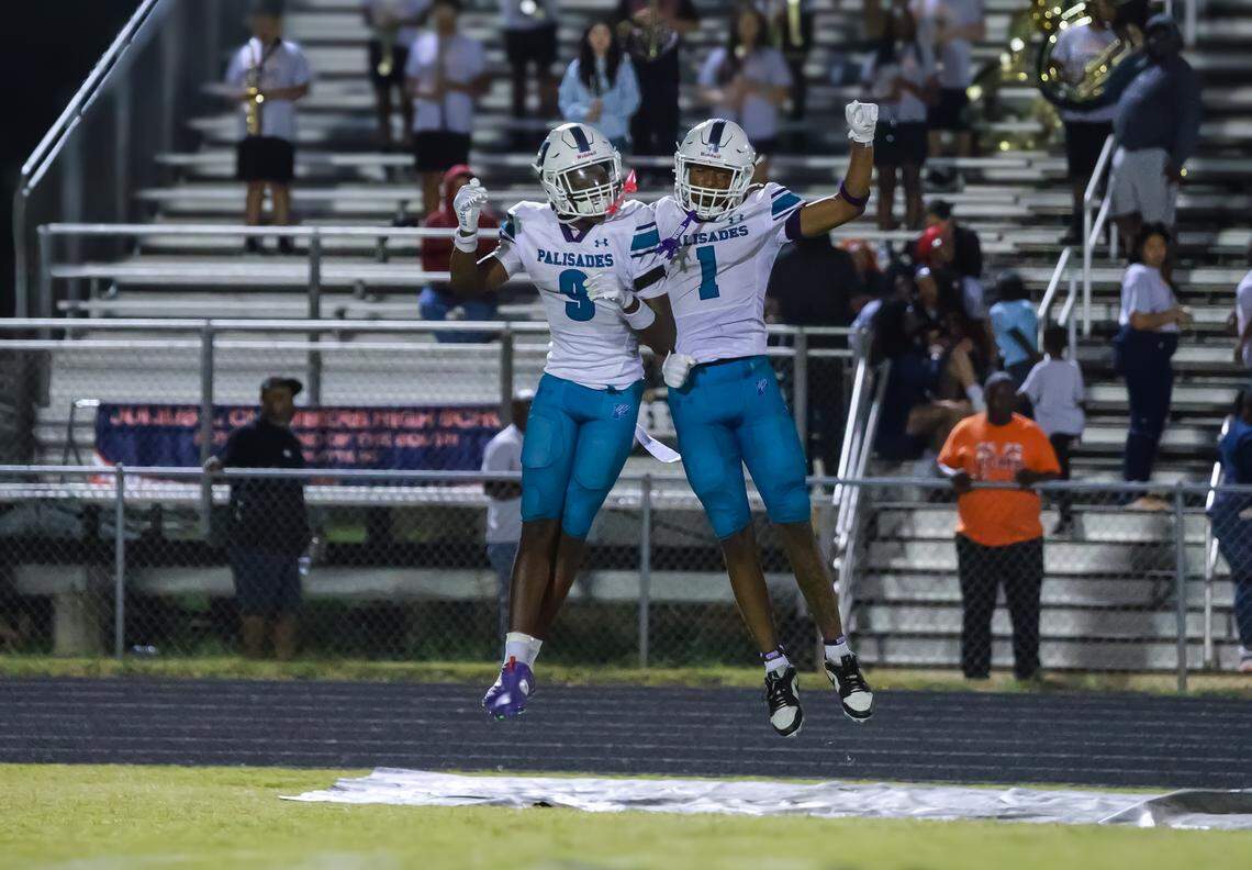 Palisades beats Chambers, earns best varsity football start in school ...