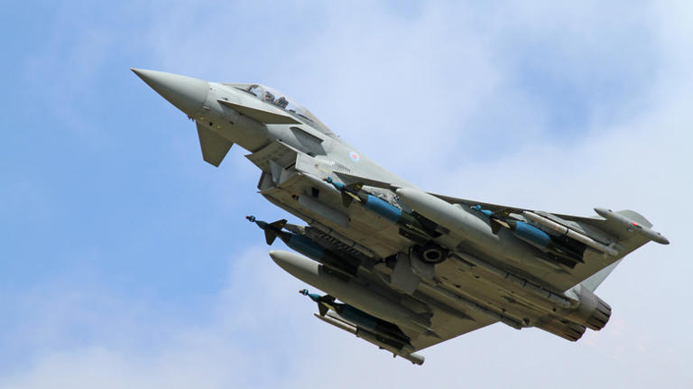 5 Fighter Jets That Can Hold Their Own Against The F-16