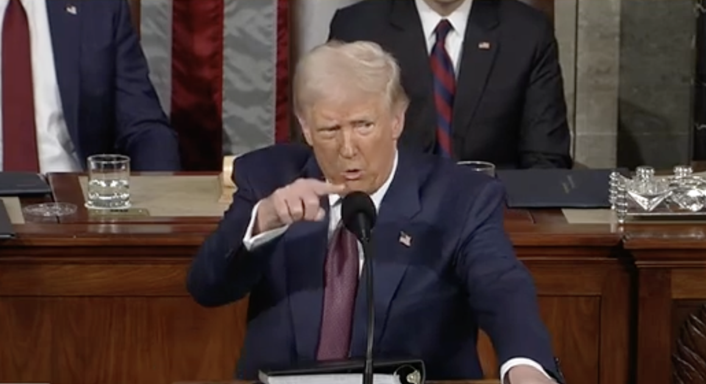 'These People Won't Clap': Trump Becomes Enraged After Democrats Refuse ...