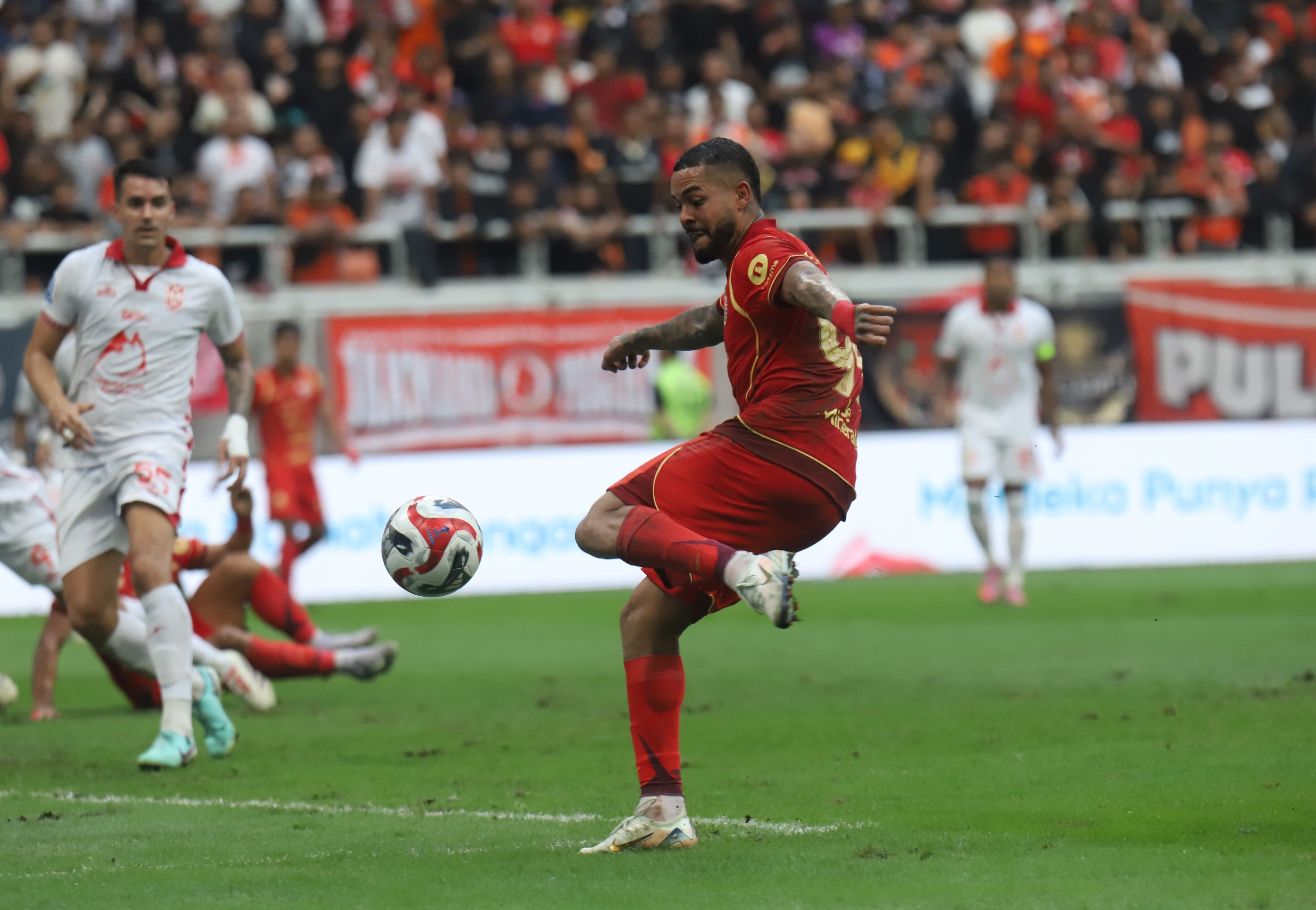Duel Pemain Kunci Persija Jakarta vs Bali United: Maxwell Souza vs ...