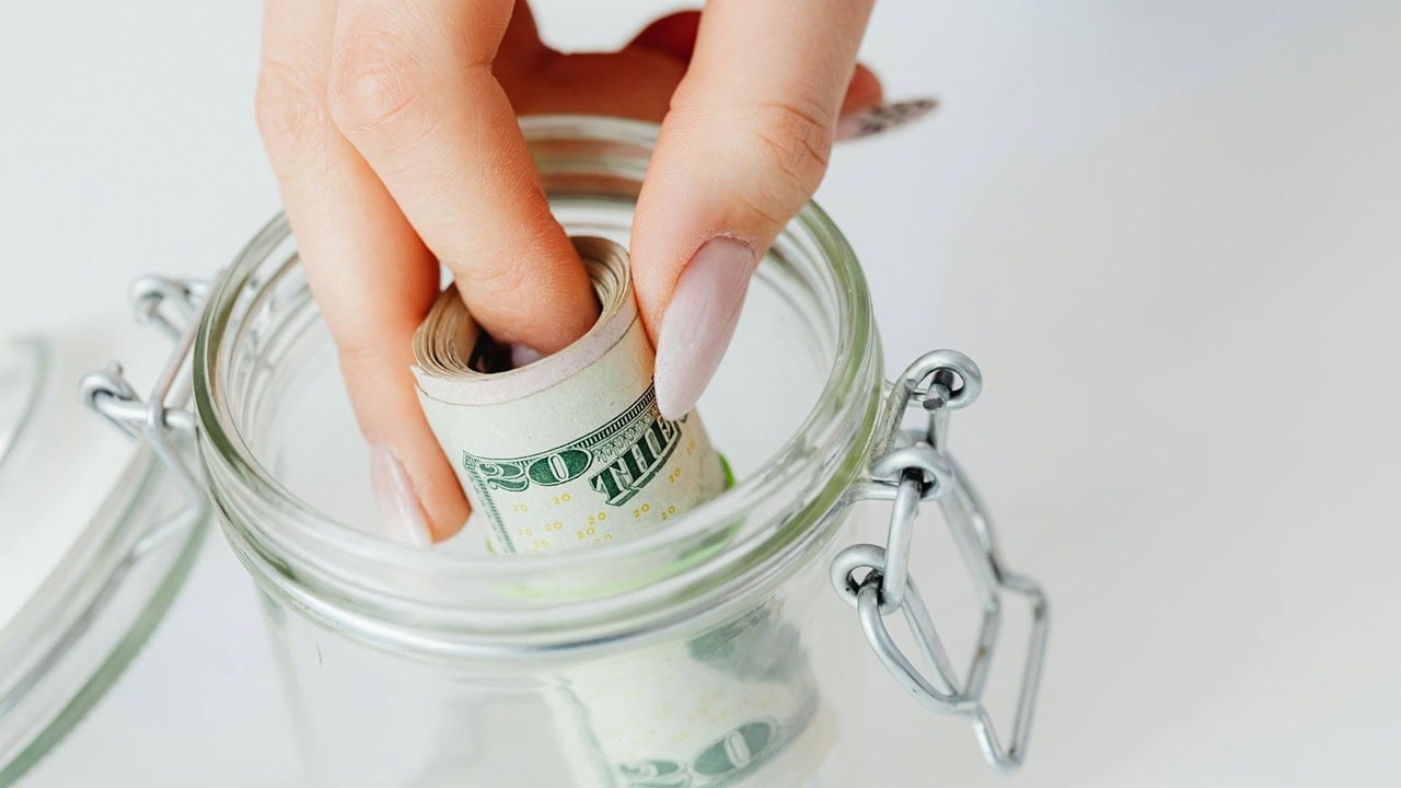 10 money-saving habits our grandmas swore by