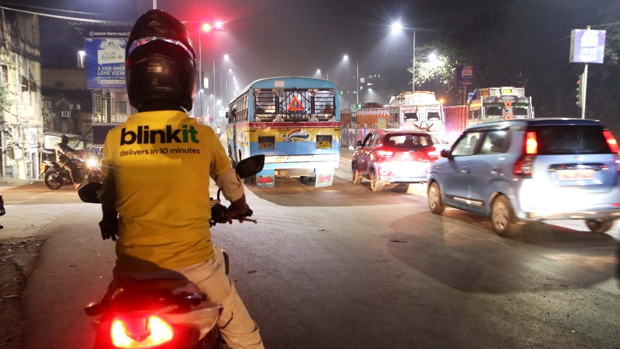 Indian man in US calls Blinkit's 10-minute delivery ‘mind-blowing' in ...