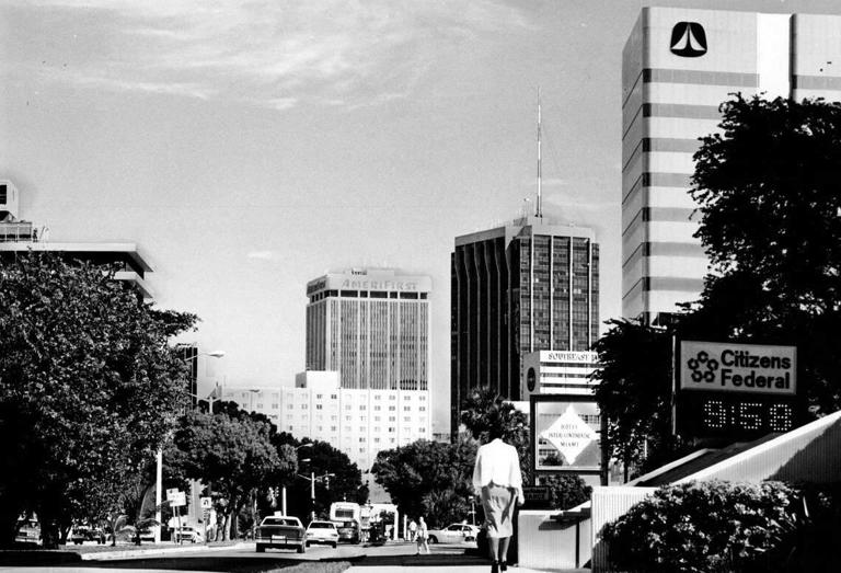 Brickell used to look like that? See the street in the 1960s, ‘70s and ‘80s