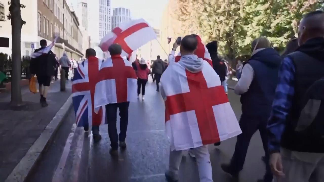 More than 100,000 people pack streets of central London in march ...