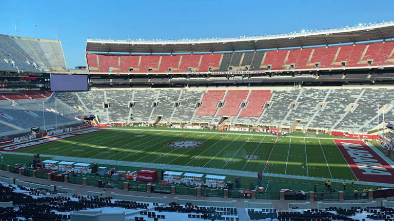 Live Blog: No. 19 Alabama Football vs. Wisconsin