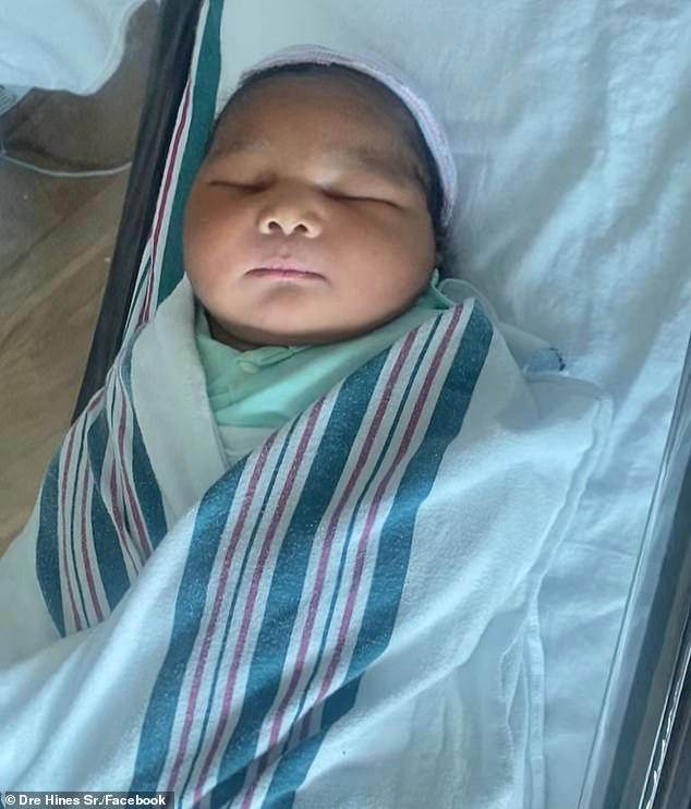 Florida mom stunned after delivering record-breaking baby nicknamed 'Sumo'