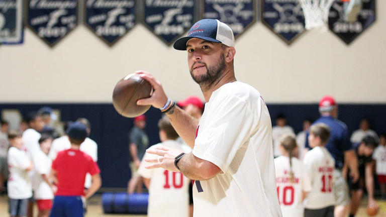 Alabama football legend makes endorsement in mayoral race