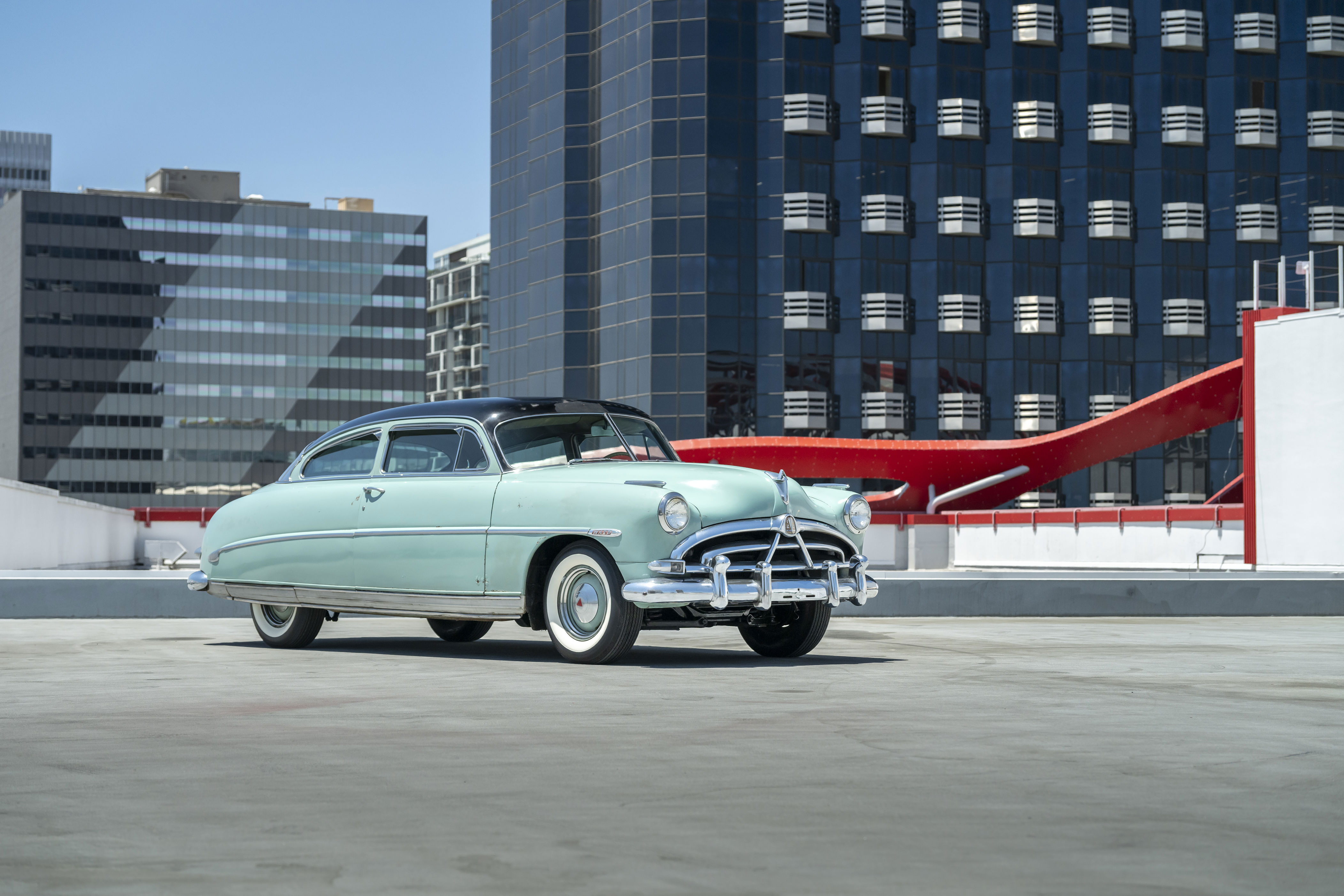Deze iconische Hudson van de legendarische Steve McQueen kan straks van ...