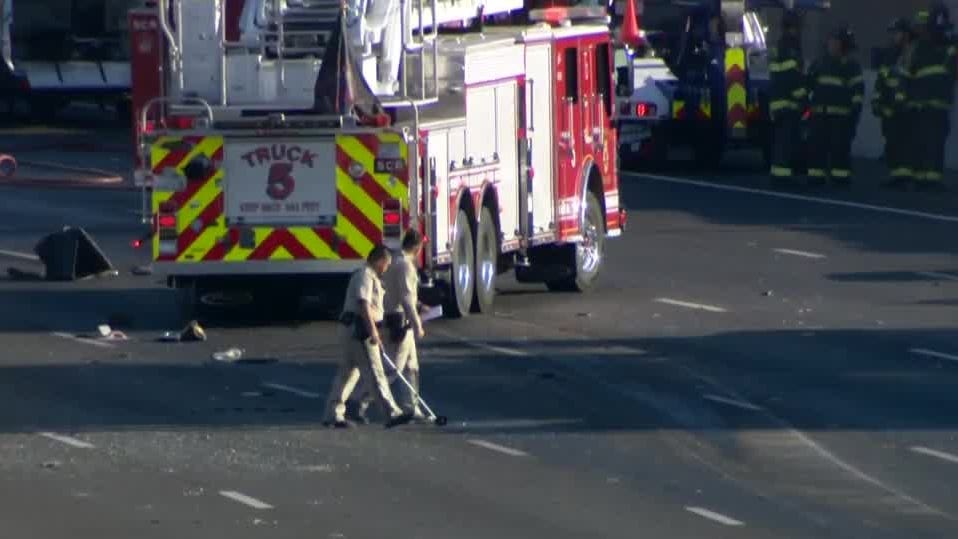 Deadly crash causes closure on Interstate 5 in south Sacramento ...