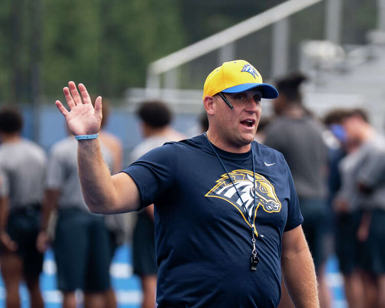 Mark Powell goes from cookie business to Division I head coach