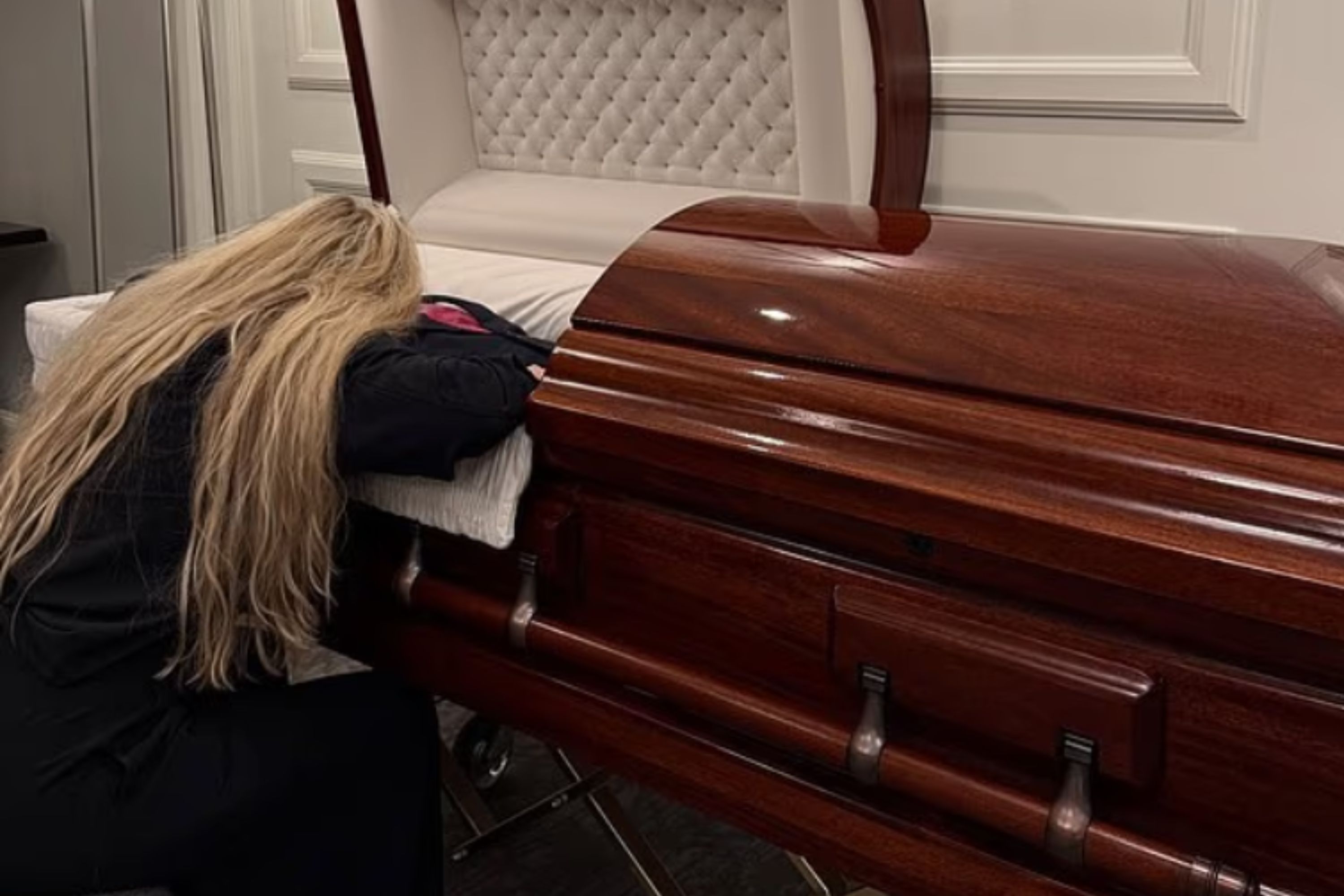 Charlie Kirk's widow shares emotional moment with husband at open casket