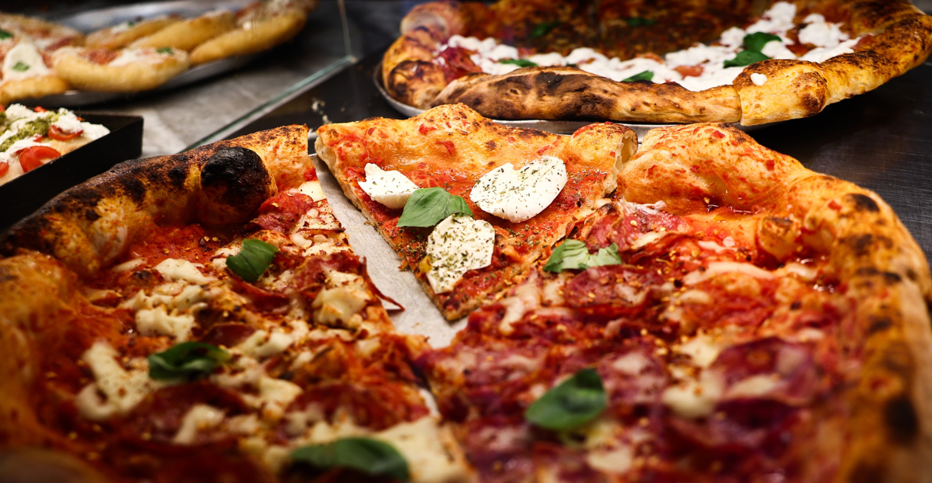 30 appetizing facts about pizza