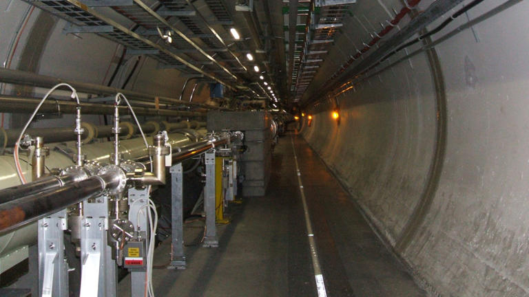 CERN experiment produces particles thought to exist only after Big Bang